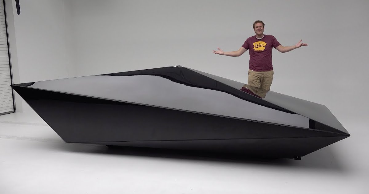 Doug DeMuro Takes the Lo Res Car For a Test Drive » TwistedSifter