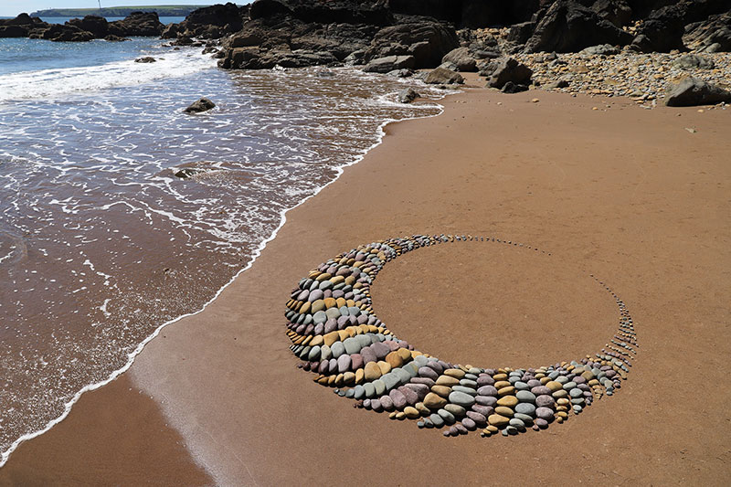 Amazing Beach and Stone Art by Jon Foreman » TwistedSifter
