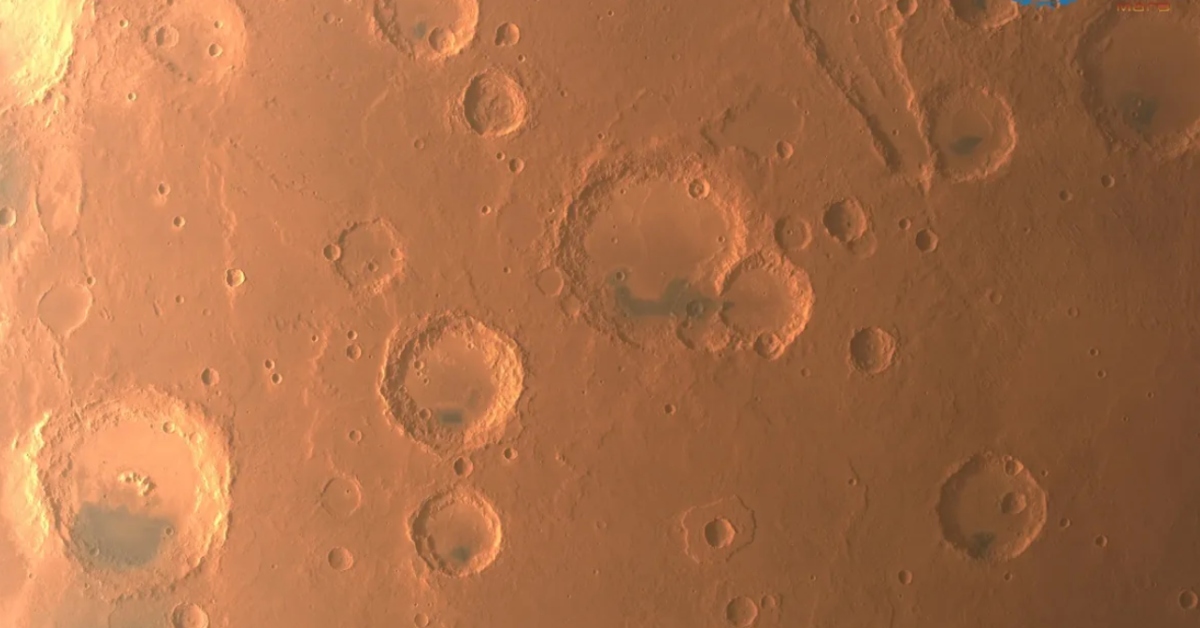 China Has Photographed All of Mars and the Images Are Incredible ...