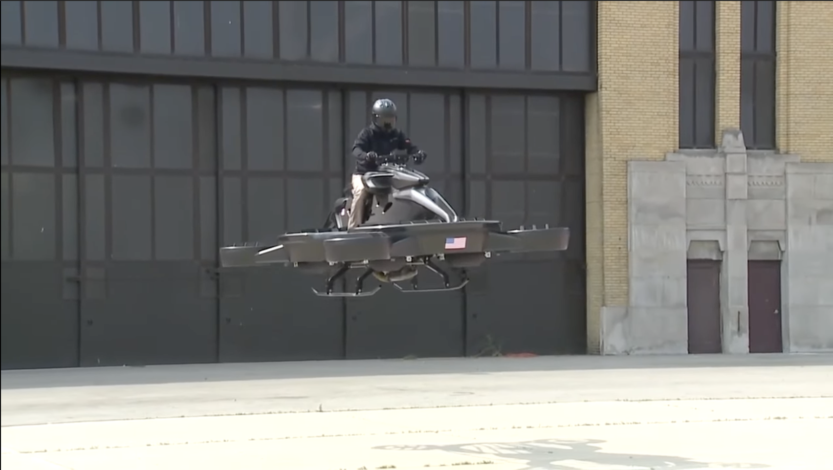 The U.S. Debut Of A Pretty Impressive Hoverbike » TwistedSifter
