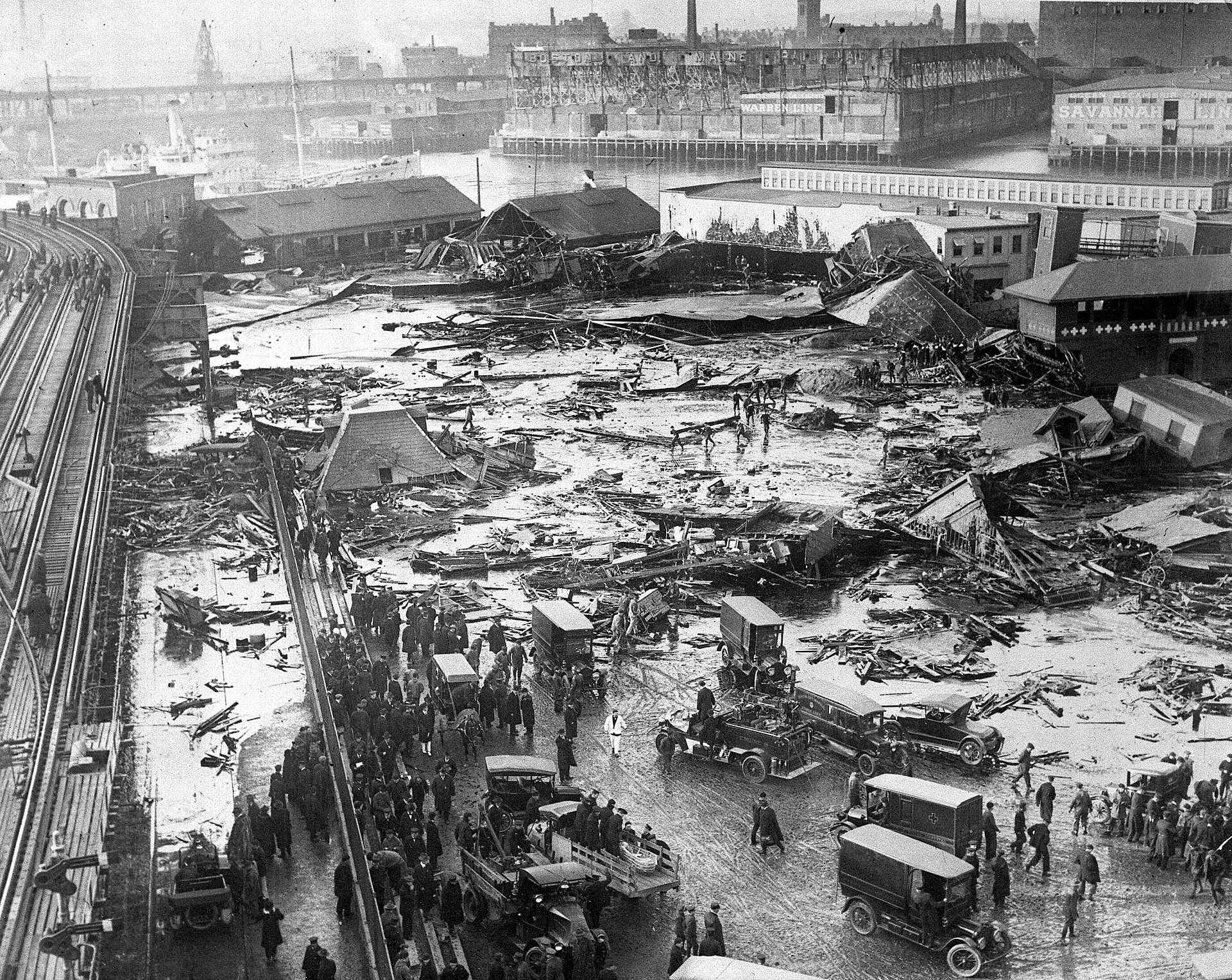 The 1919 “Great Molasses Flood” That Turned Boston Into A Sticky Mess ...
