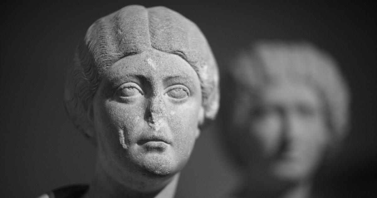 Here’s Why So Many Ancient Statues Are Missing Their Noses » TwistedSifter