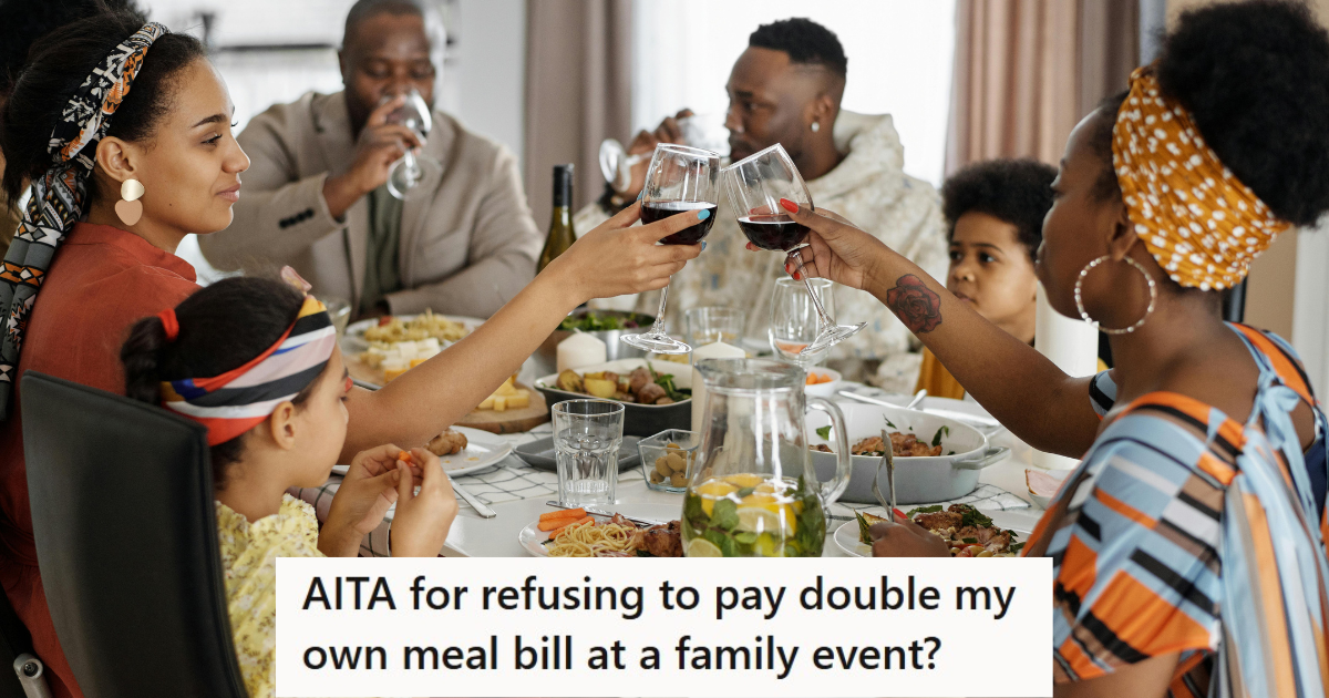 Daughter Wants To Pay For Her Meal Instead Of Splitting The Bill ...