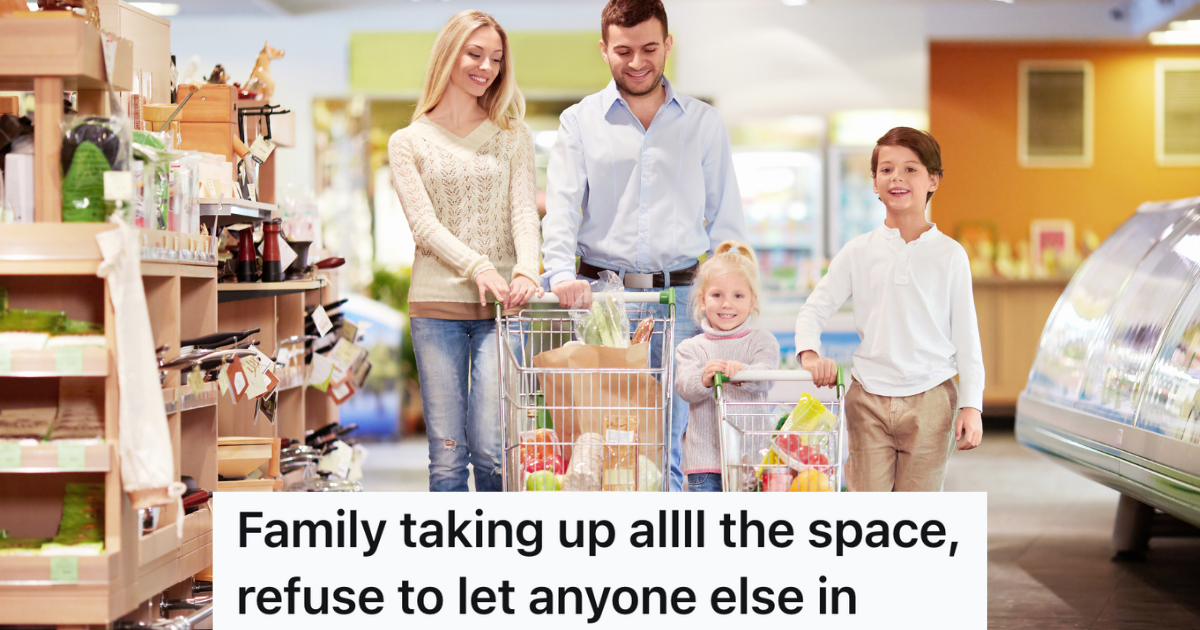 Large Family Blocks Other Shoppers At The Grocery Store, But One Man ...