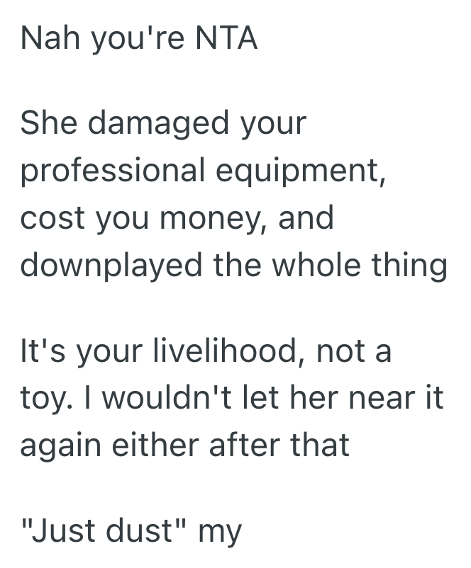 Girlfriend Damaged His Professional Camera Without Remorse, So He ...