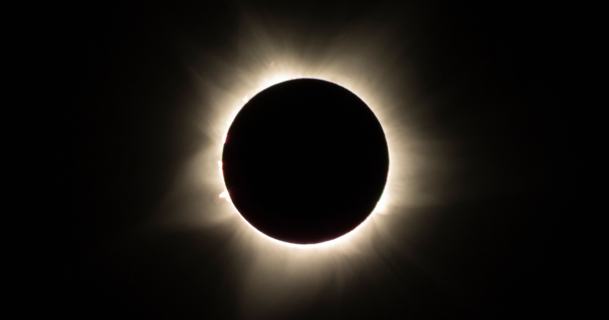 Scientists In 1973 Found A Way To Extend The Total Solar Eclipse To 74 ...