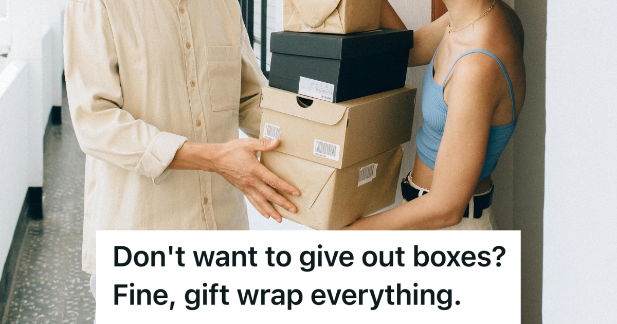 Bargain-Hunting Reseller Was Told No Boxes Were Available, But Customer ...